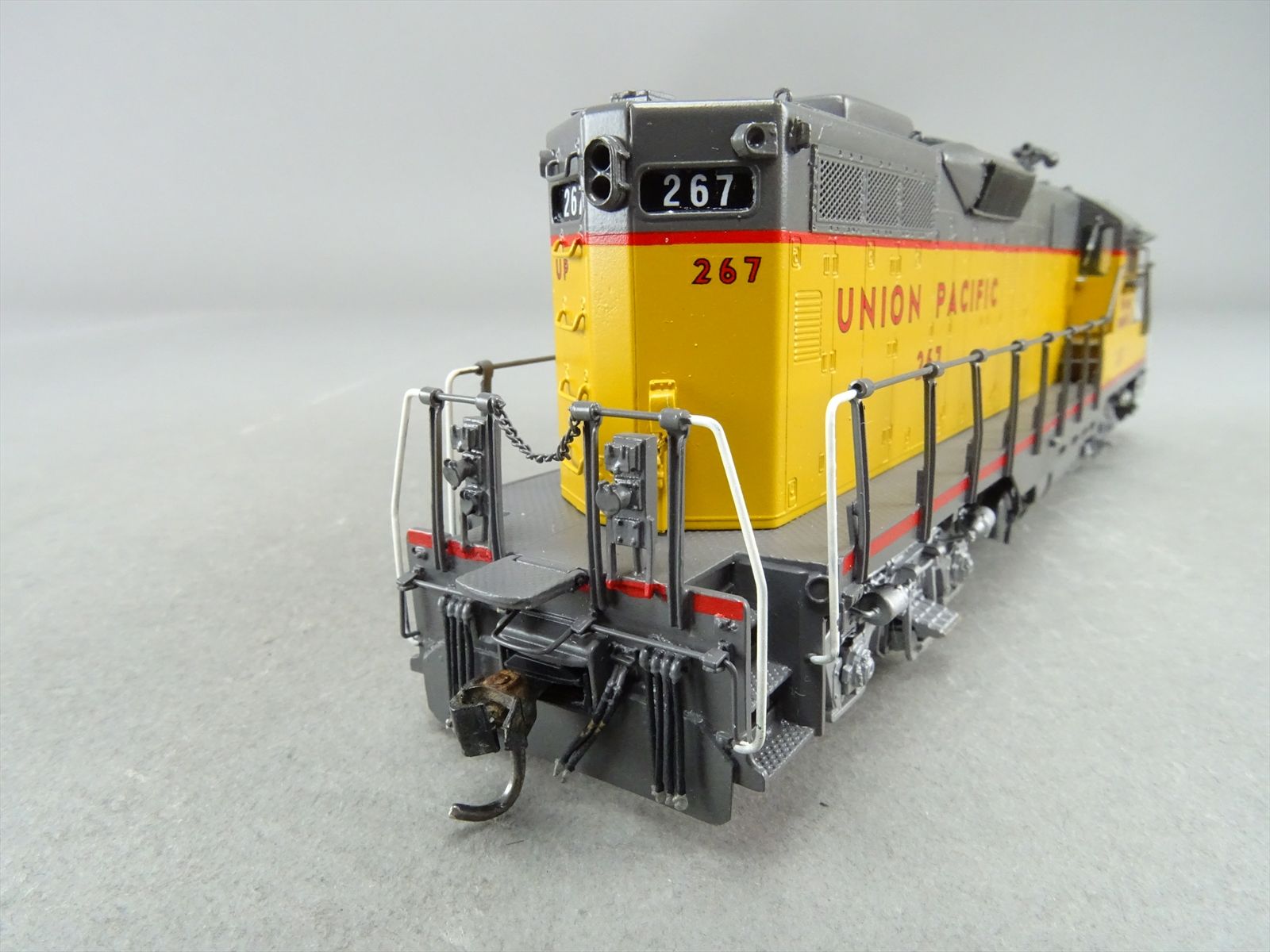 HO Brass Model - OMI 6211 UP Union Pacific GP9 Narrow Fuel Tank 36 ...