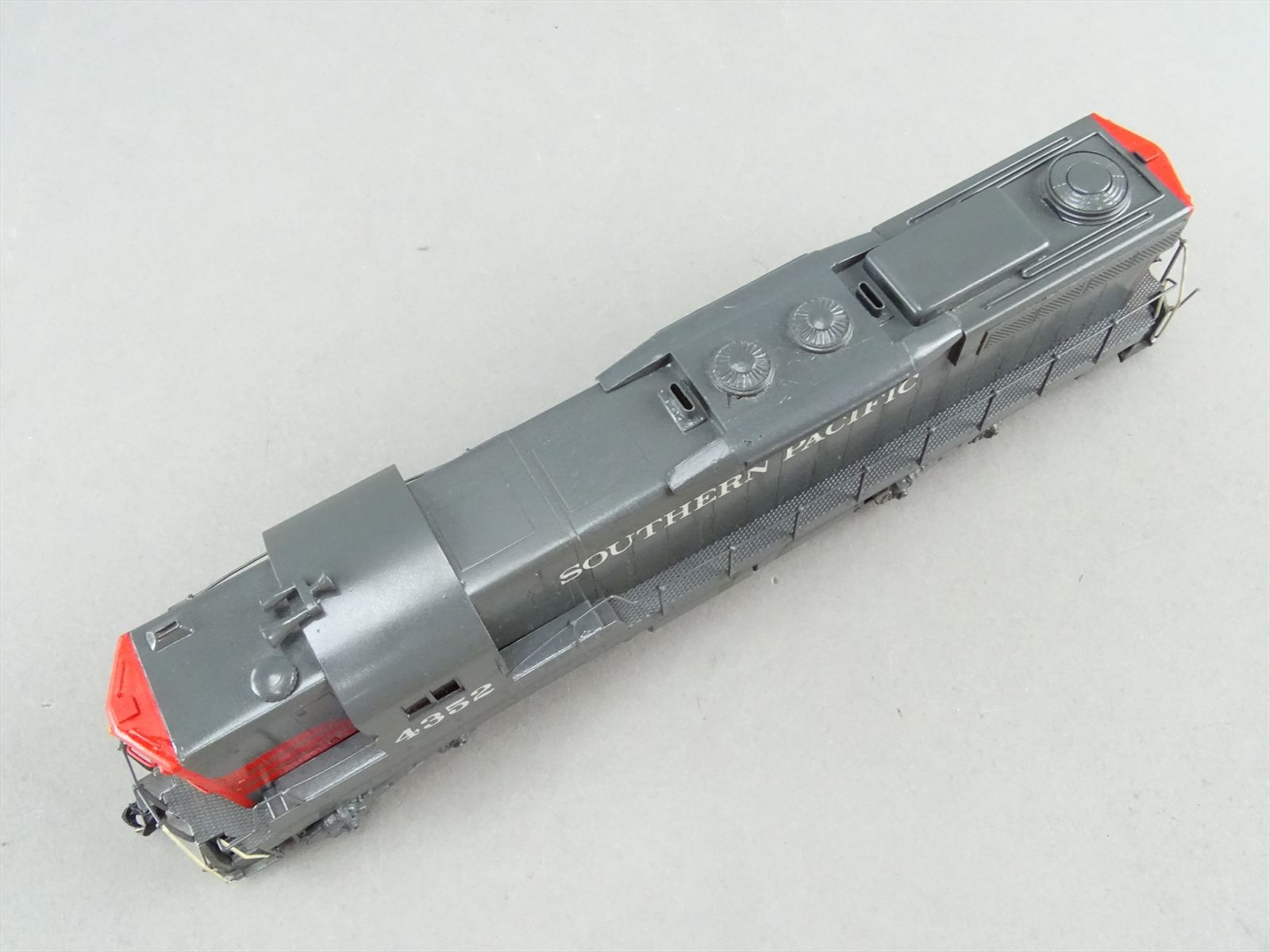 HO Brass Model - Hallmark SP Southern Pacific SD-9 Diesel Bloody Nose ...