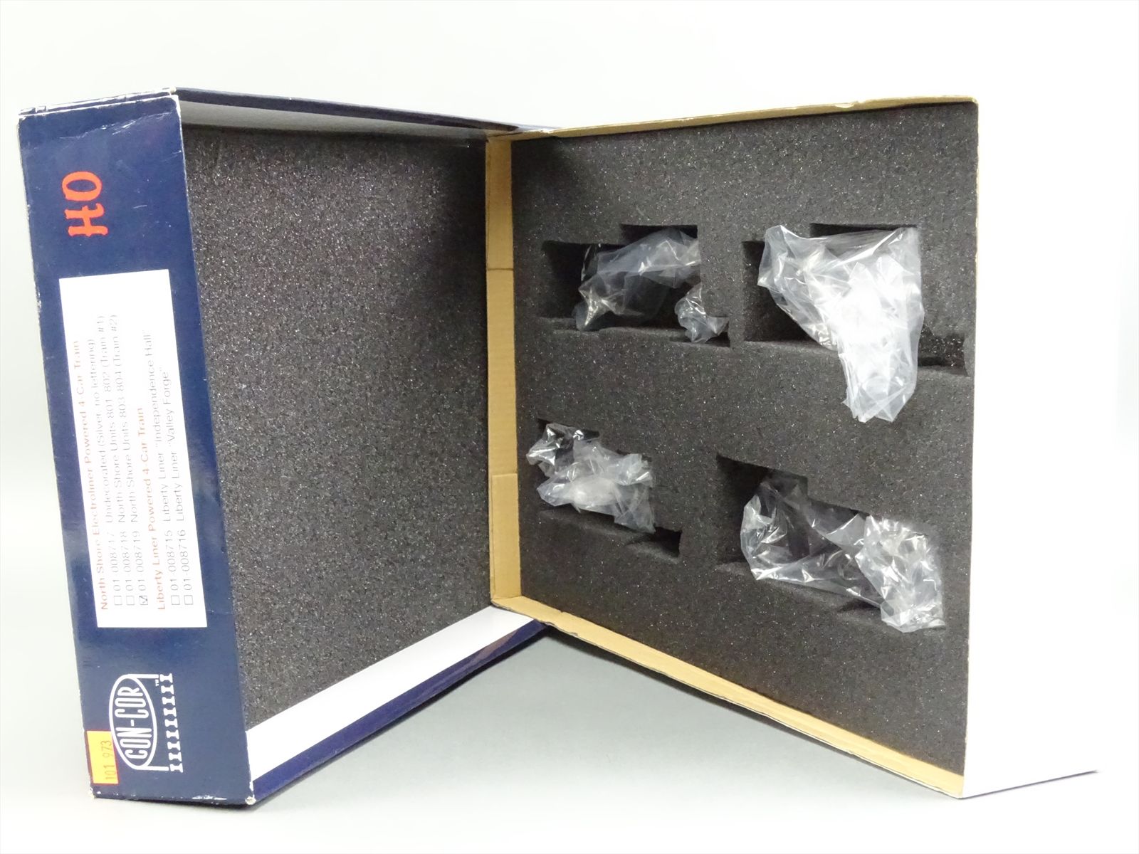 HO Plastic Model Con-Cor 01-008719 North Shore Electroliner Powered 4 ...