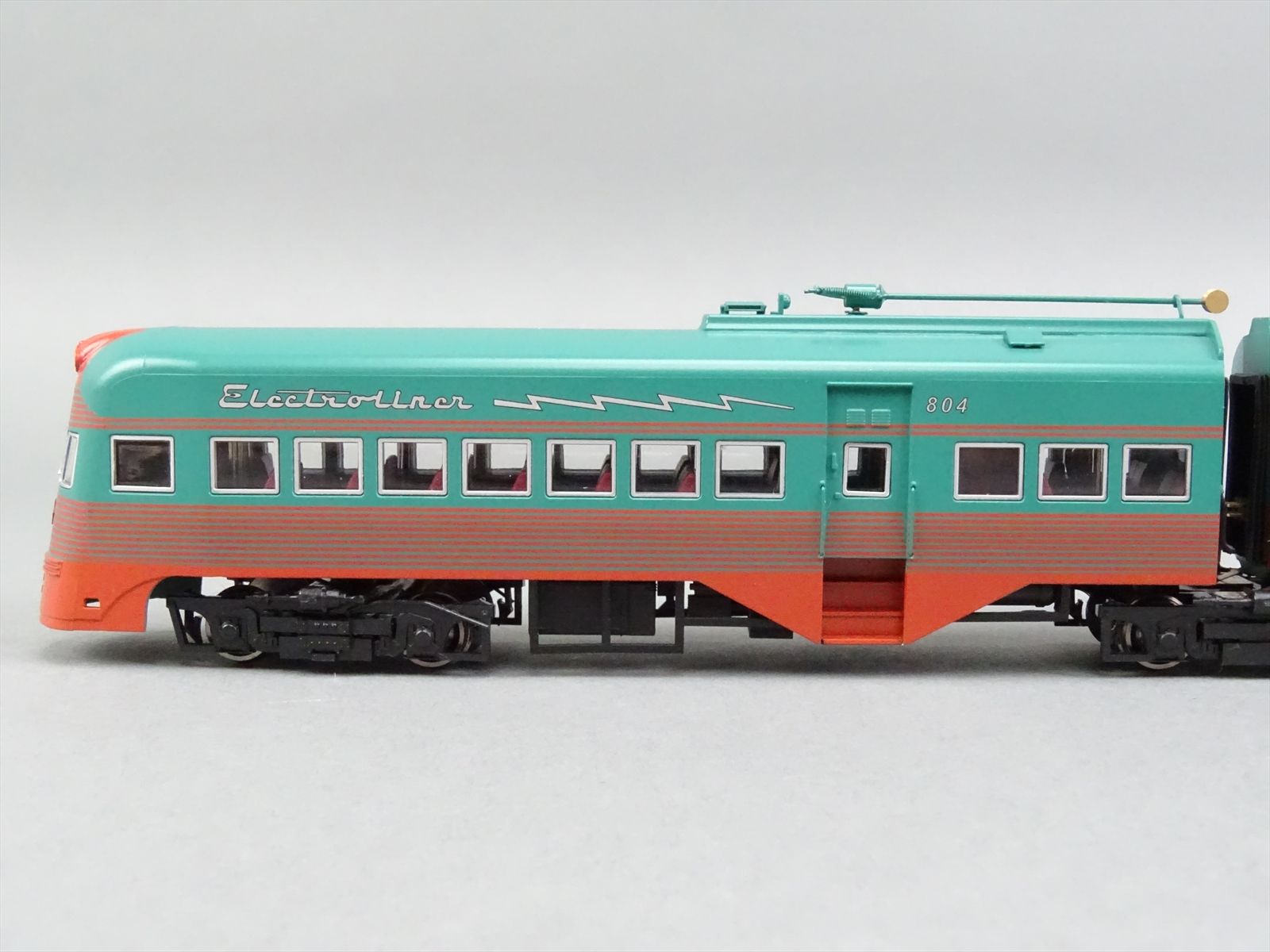 HO Plastic Model Con-Cor 01-008719 North Shore Electroliner Powered 4 ...