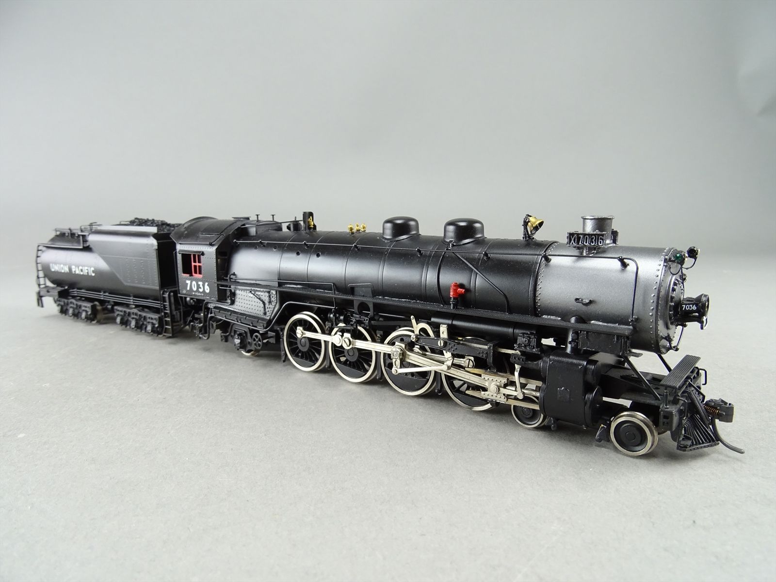 HO Brass Model - Balboa UP Union Pacific 7000 Class 4-8-2 Mountain ...