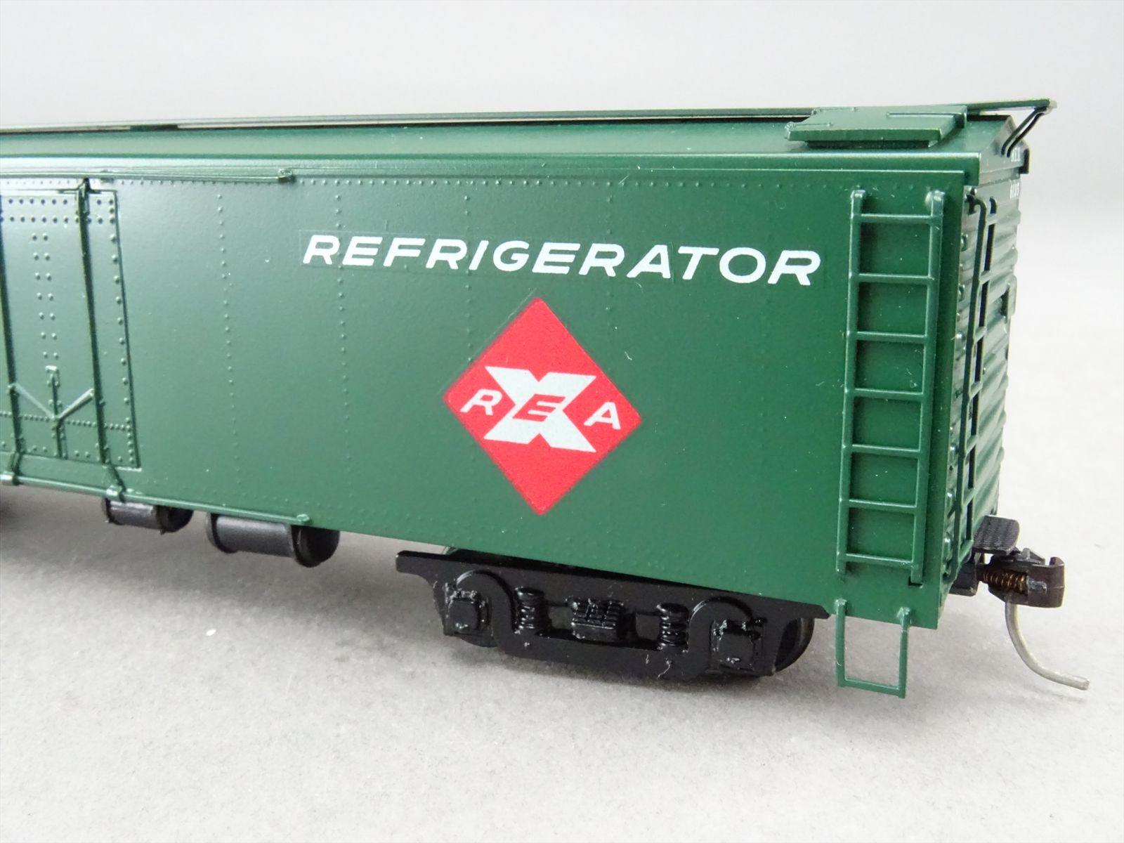 HO Brass Model - TID Trains, Inc. REA REX Railway Express Steel Reefer ...