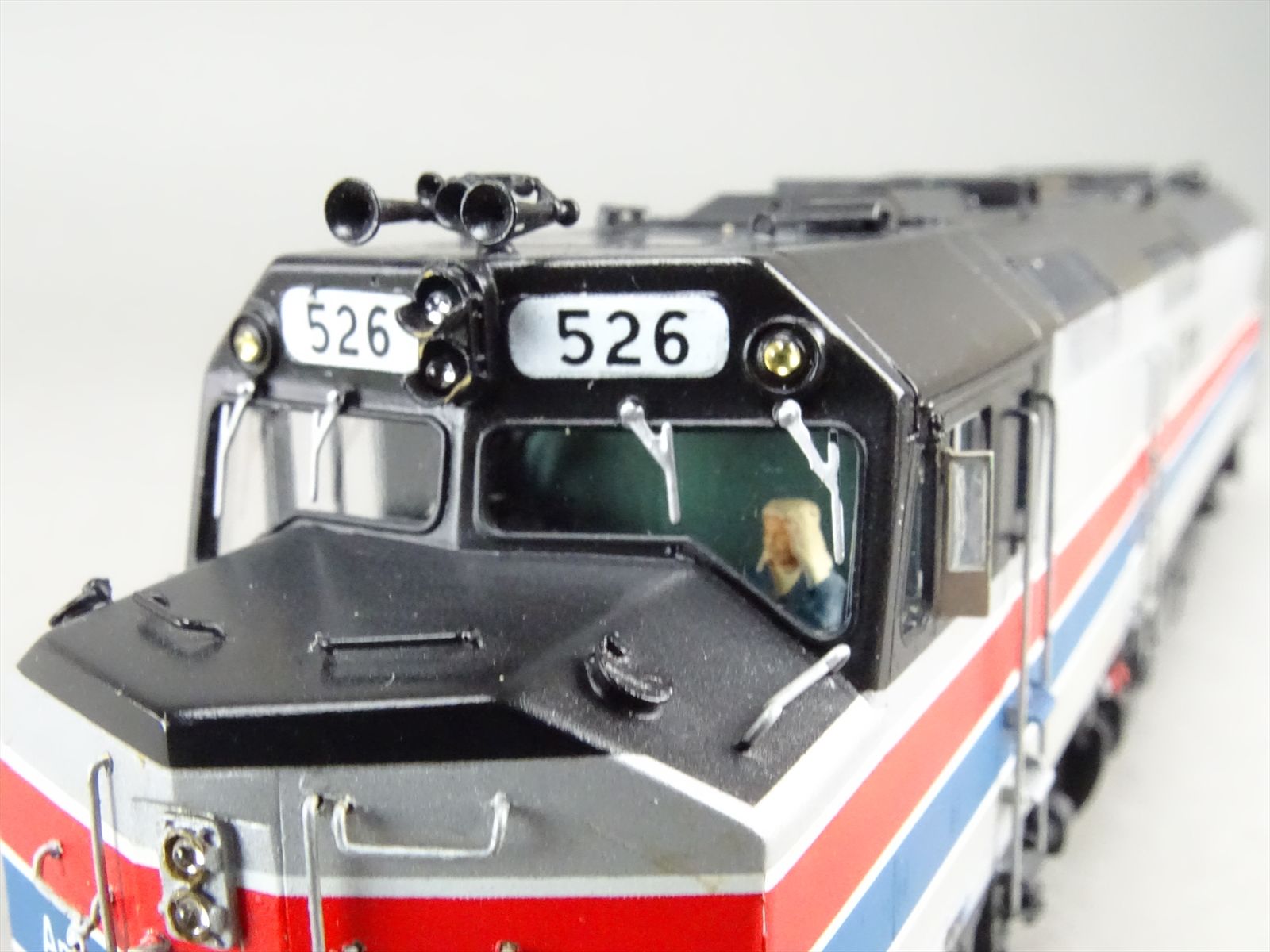 HO Brass Model - OMI 5885.2 Amtrak SDP40F Phase II Original Version ...