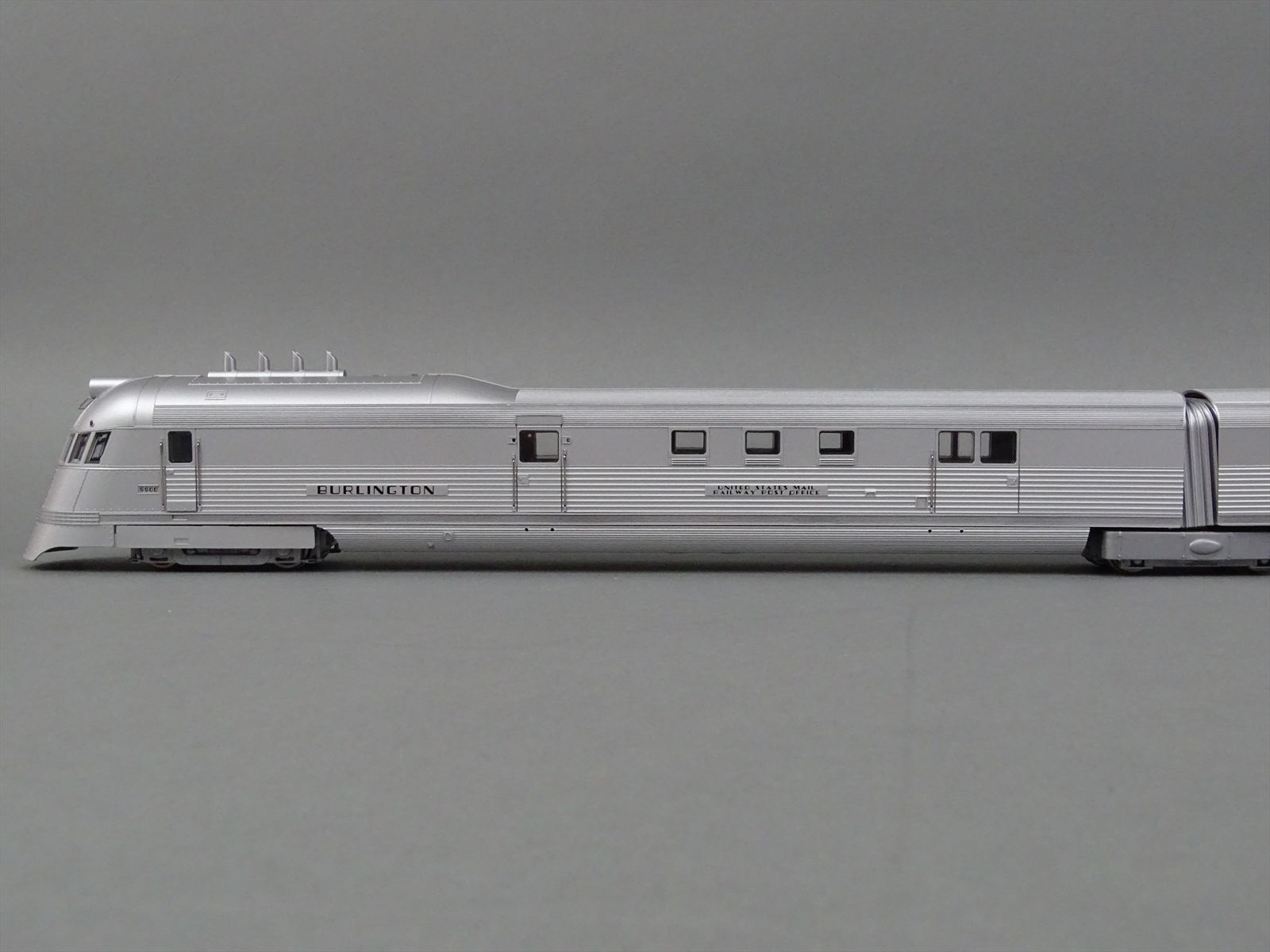 HO Plastic Model Con-Cor 001-8721 The Zephyr Burlington's Streamline ...