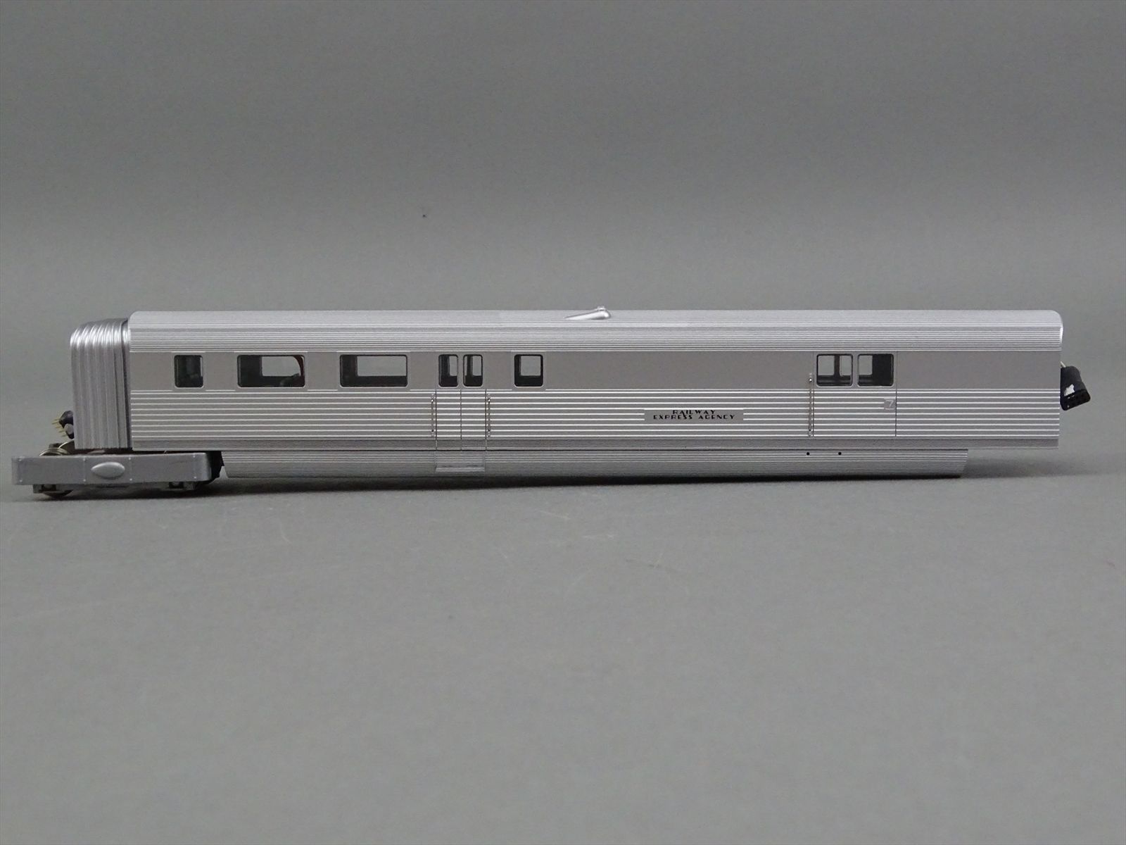 HO Plastic Model Con-Cor 001-8721 The Zephyr Burlington's Streamline ...