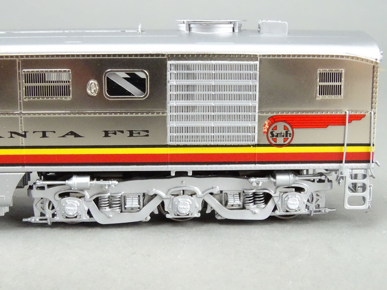 HO Brass Model - OMI 6913.1 AT&SF Santa Fe DL-109 / 110 #50L / 50 ...