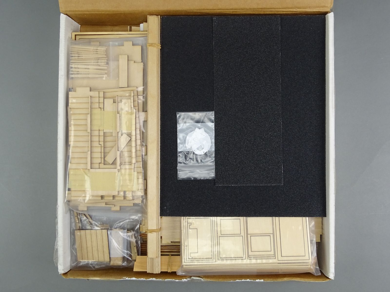 G Scale Unassembled Craftsman Kit - Bronson Tate Architectural Models ...