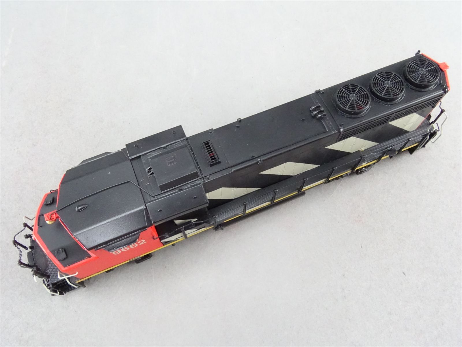 HO Brass Model - OMI 5586 CN CNR Canadian National GP40-2L 1992 Era ...