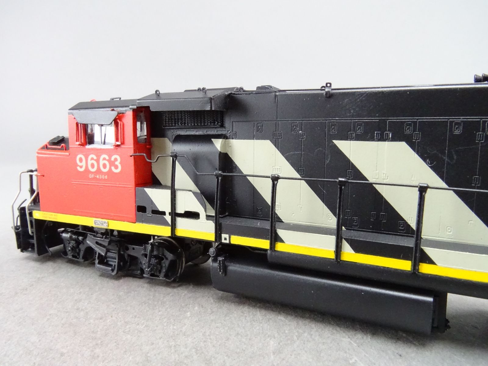 HO Brass Model - OMI 5586 CN CNR Canadian National GP40-2L 1992 Era ...