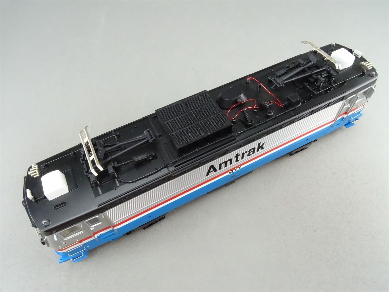 O Plastic Model - Atlas 7202-2 Amtrak AEM-7 Electric Locomotive #911 - F/P