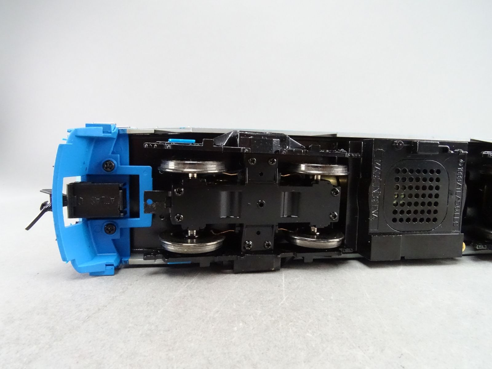 O Plastic Model - Atlas 7202-2 Amtrak AEM-7 Electric Locomotive #911 - F/P