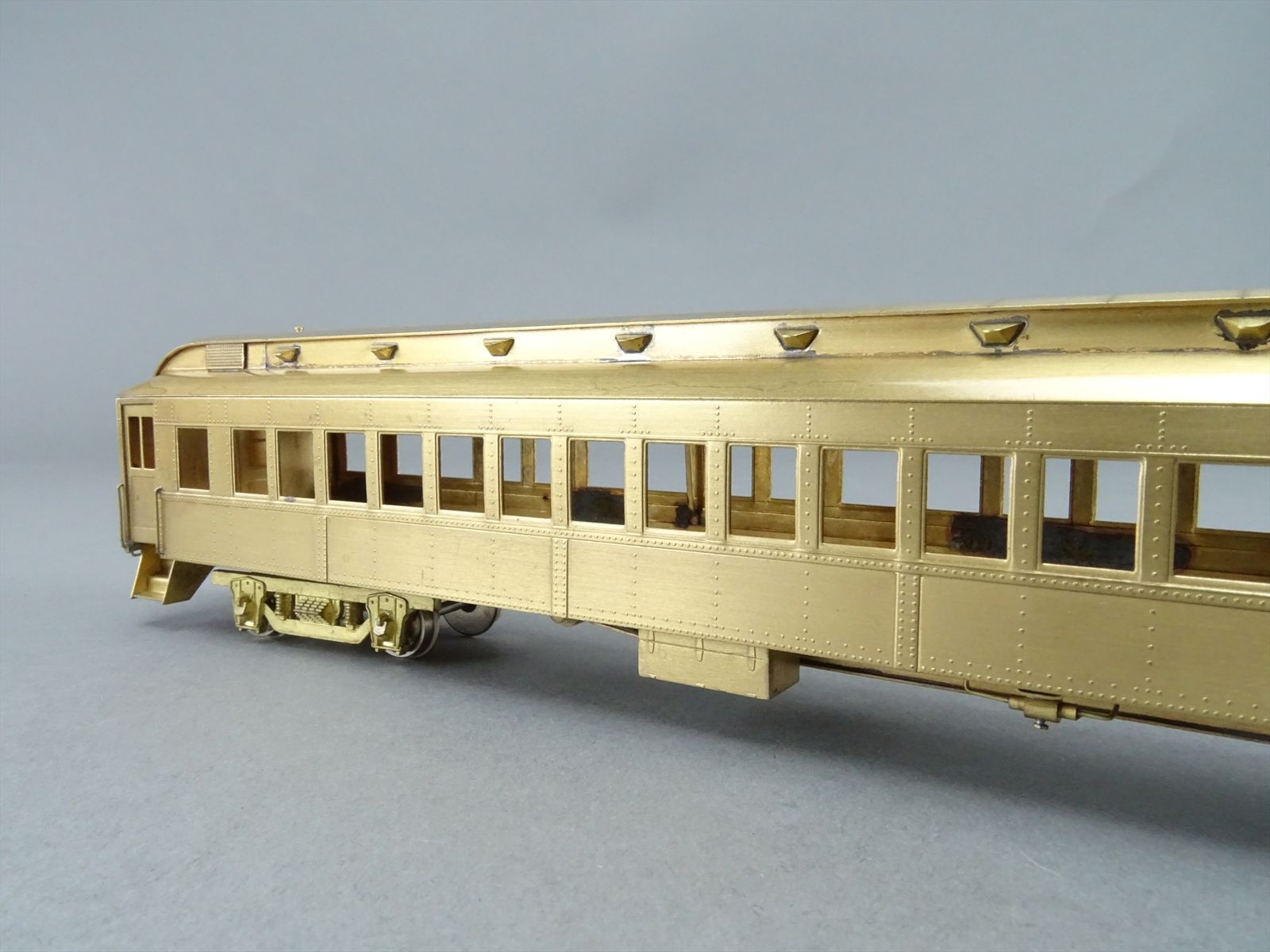 HO Brass Train ROUND NYC The Roundhouse