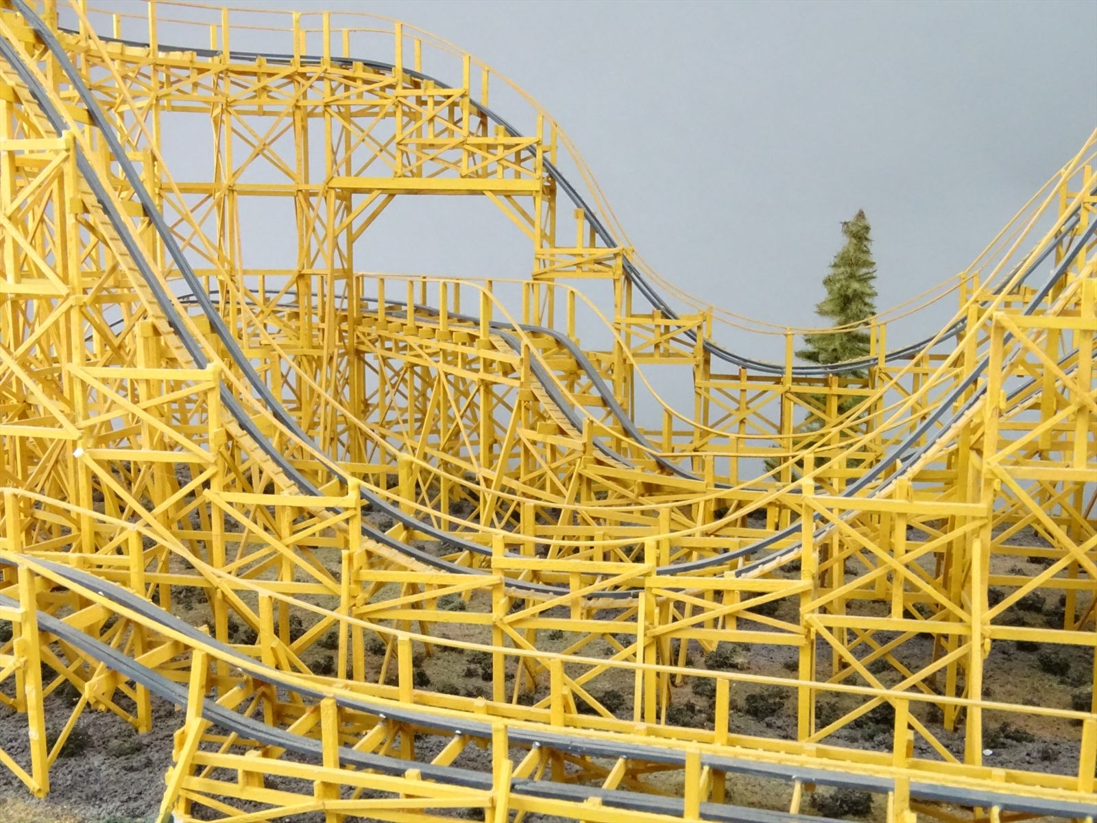 HO 1:87 Craftsman - 12 x 36 Structure - Roller Coaster - One of a Kind ...