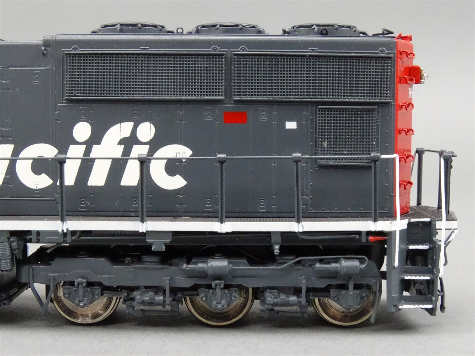 HO Brass Model - OMI 5815.1 Overland SP Southern Pacific SD70M #9820 ...
