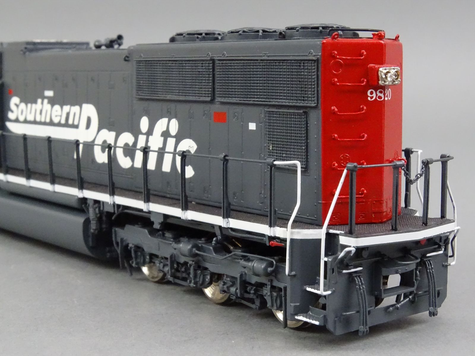 HO Brass Model - OMI 5815.1 Overland SP Southern Pacific SD70M #9820 ...