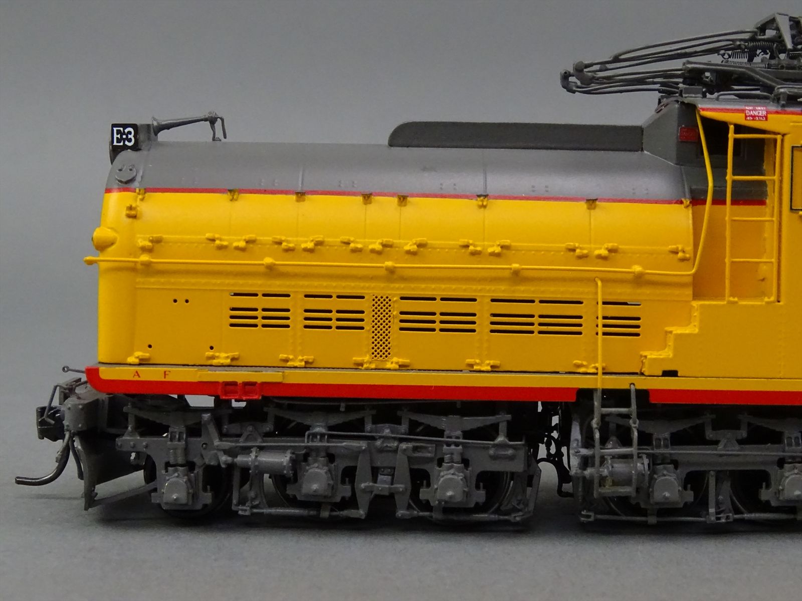 HO Brass Model - PSC 18210-1 Milwaukee EP-2 Bipolar Streamlined #E-4 UP ...