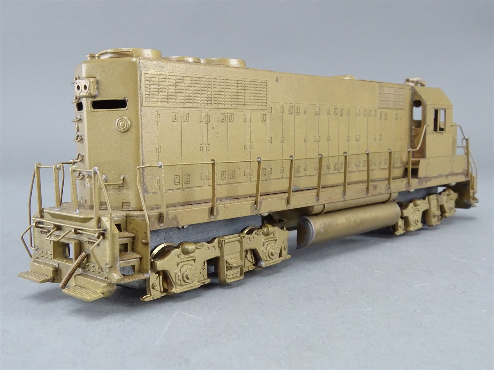 HO Brass Model - Hallmark EMD GP-35 Diesel Locomotive - Unpainted ...