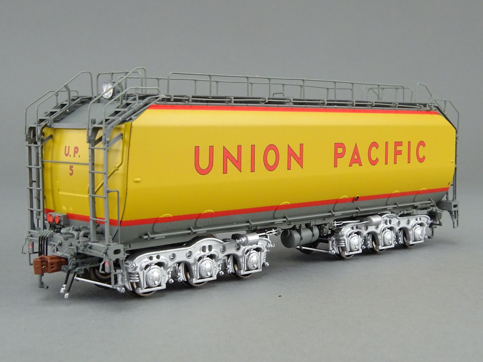 HO Plastic Model - ScaleTrains SXT30003 UP Union Pacific 8500 ...