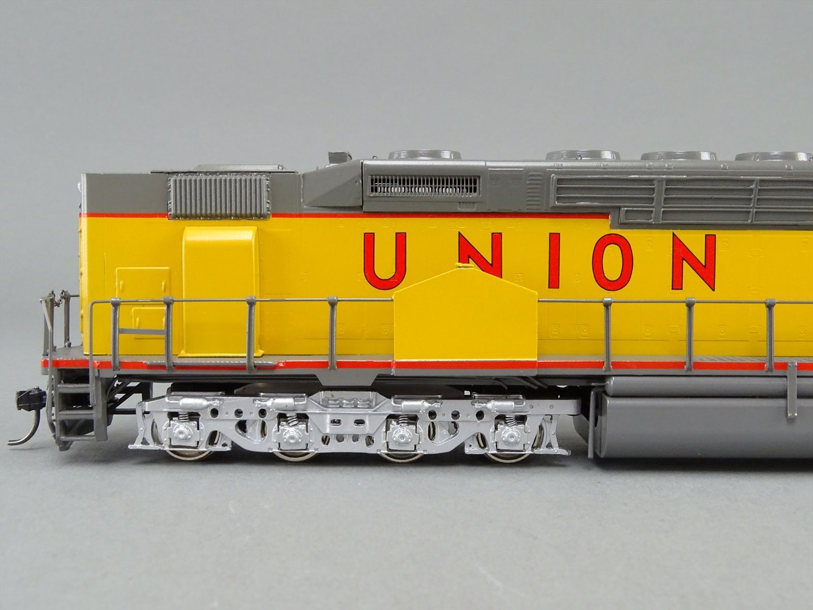 HO Brass Model - OMI 1837 UP Union Pacific DD40AX #6900 - Pro Paint ...