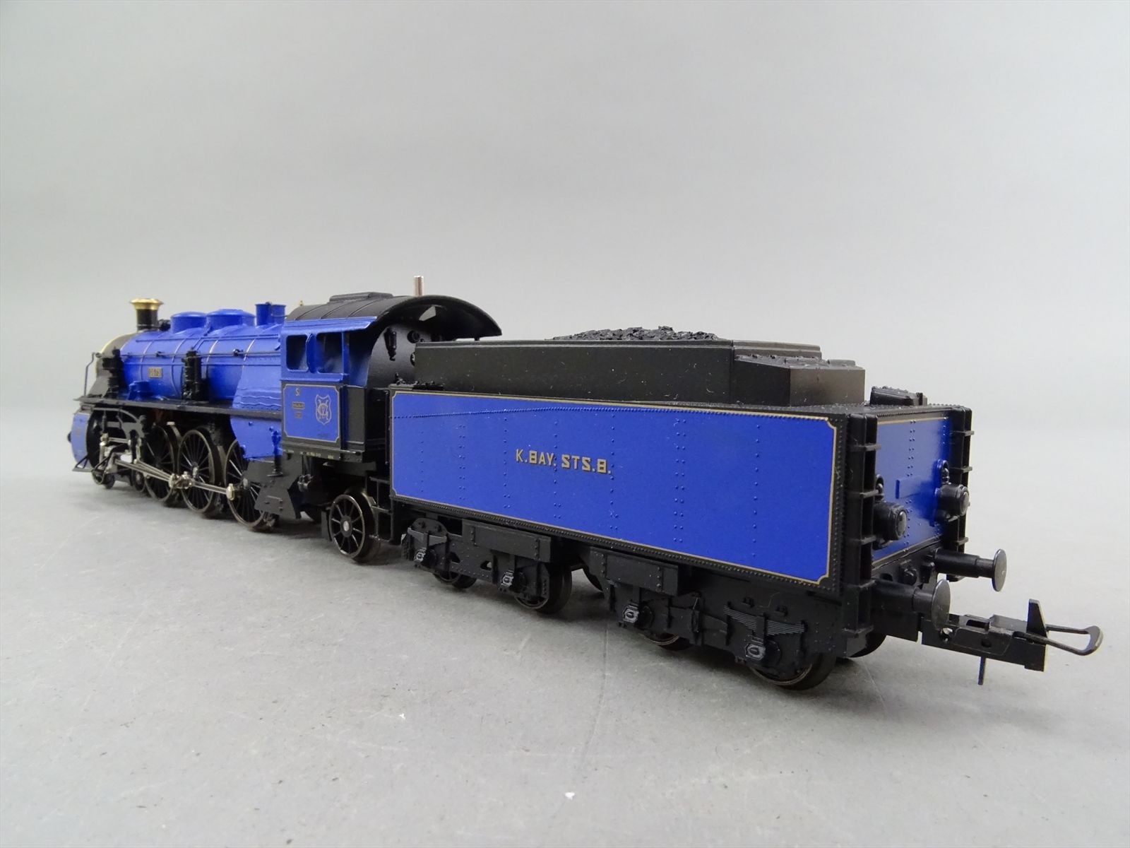 HO Plastic Model - TRIX 22529 K.Bay.Sts.B 4-6-2 Steam Locomotive #3673
