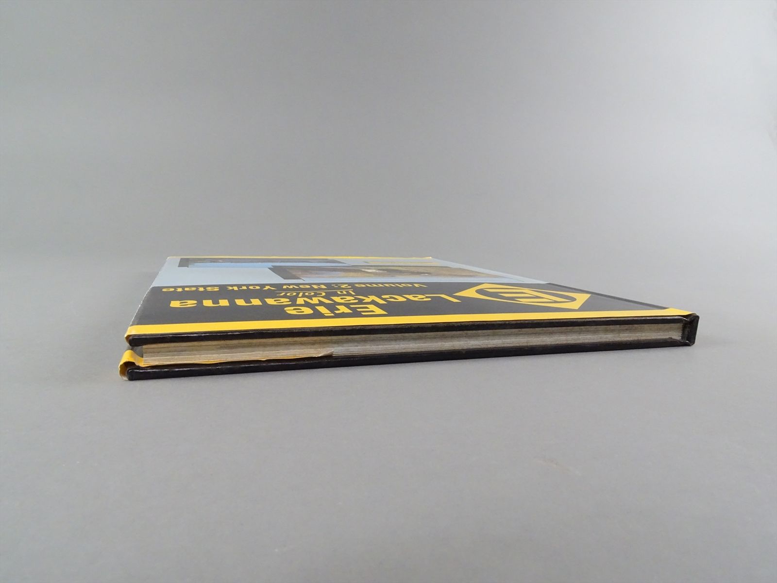 Railroad Book - Erie Lackawanna In Color Vol. 2 - Larry DeYoung - 128 Pages