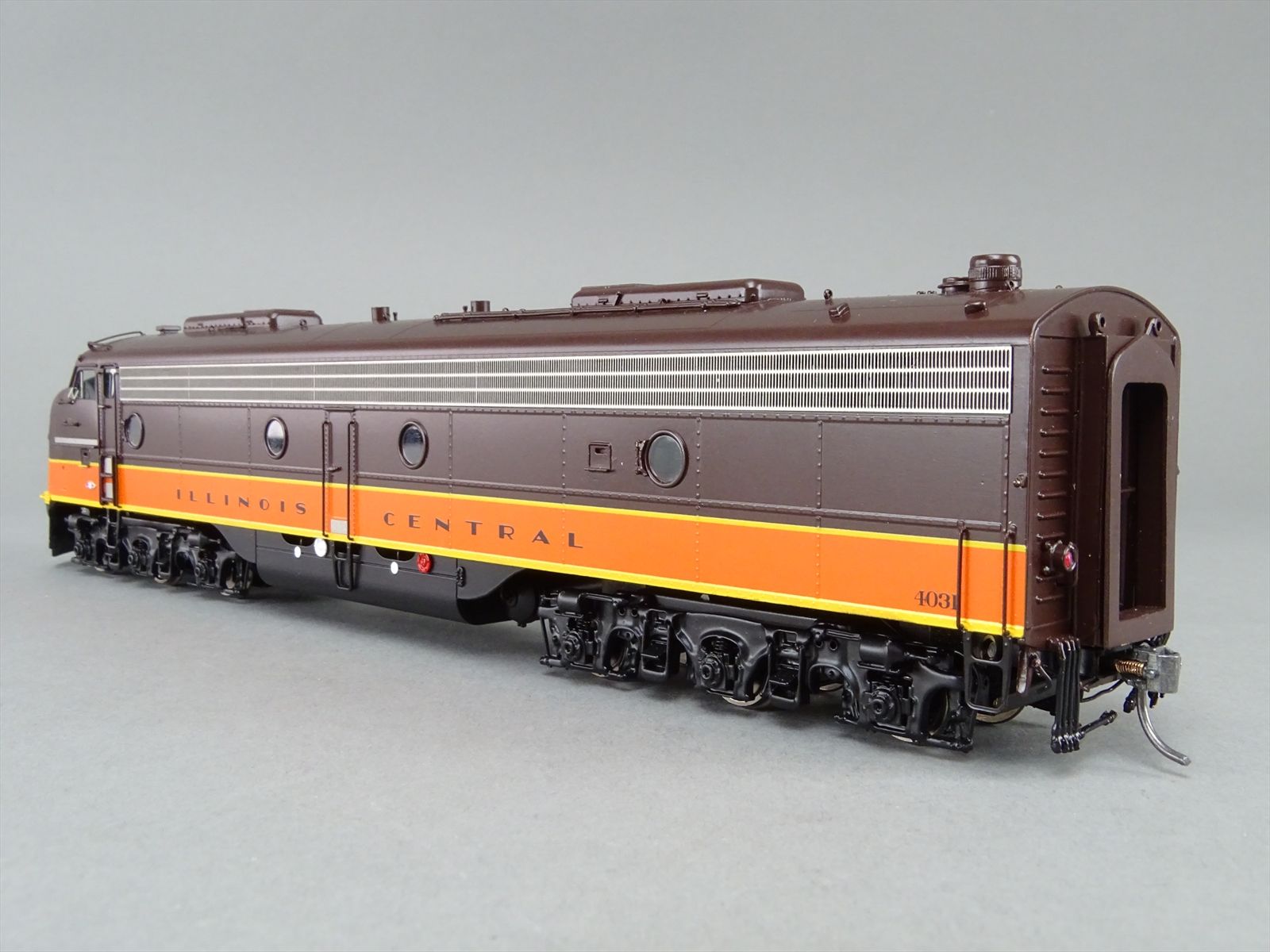 HO Brass Model - UTI-5500-1/5500-2 IC Illinois Central E8A/E8A Set - #4022/4031 - F/P - 2019 Run ...