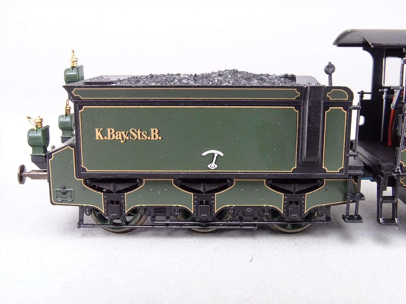 HO Trix 21230 King Ludwig B VI Tristan 0-6-0 Train Set + 4396 2-Car Add ...