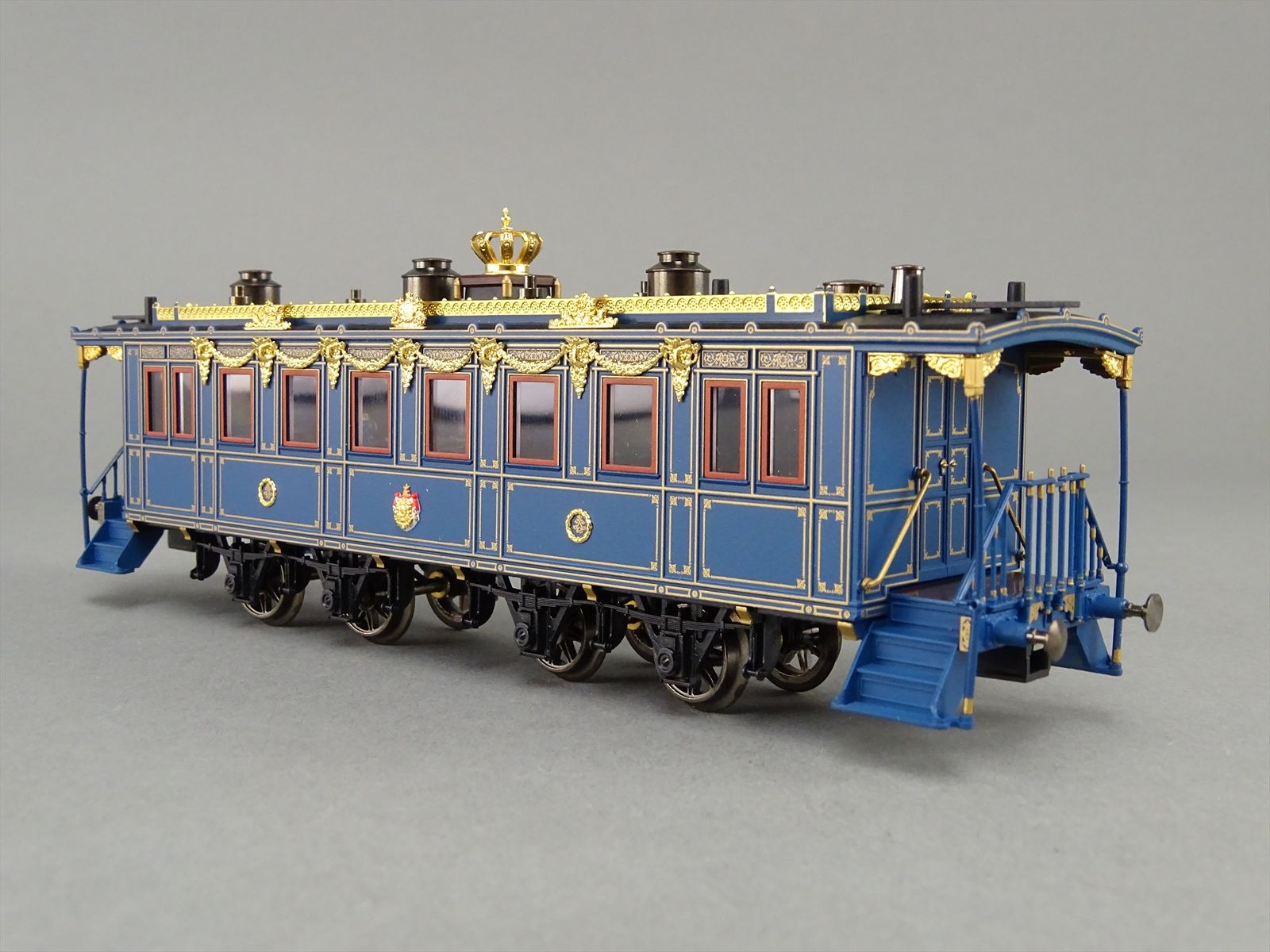 HO Trix 21230 King Ludwig B VI Tristan 0-6-0 Train Set + 4396 2-Car Add ...