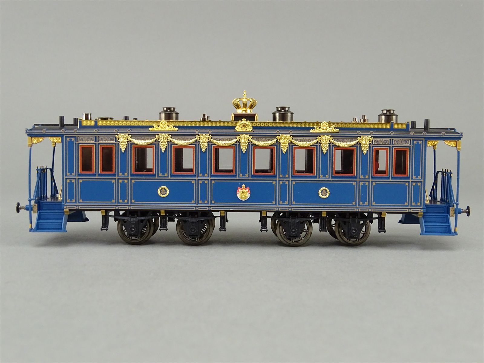 HO Trix 21230 King Ludwig B VI Tristan 0-6-0 Train Set + 4396 2-Car Add ...
