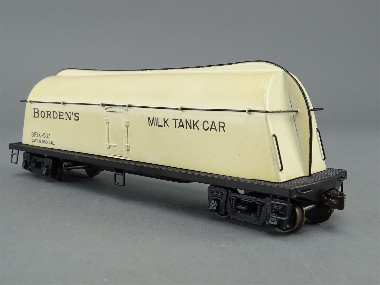 HO Brass Model - NPP BFIX Borden's 12,000 Gallon Milk Tank Car w/ Fin ...