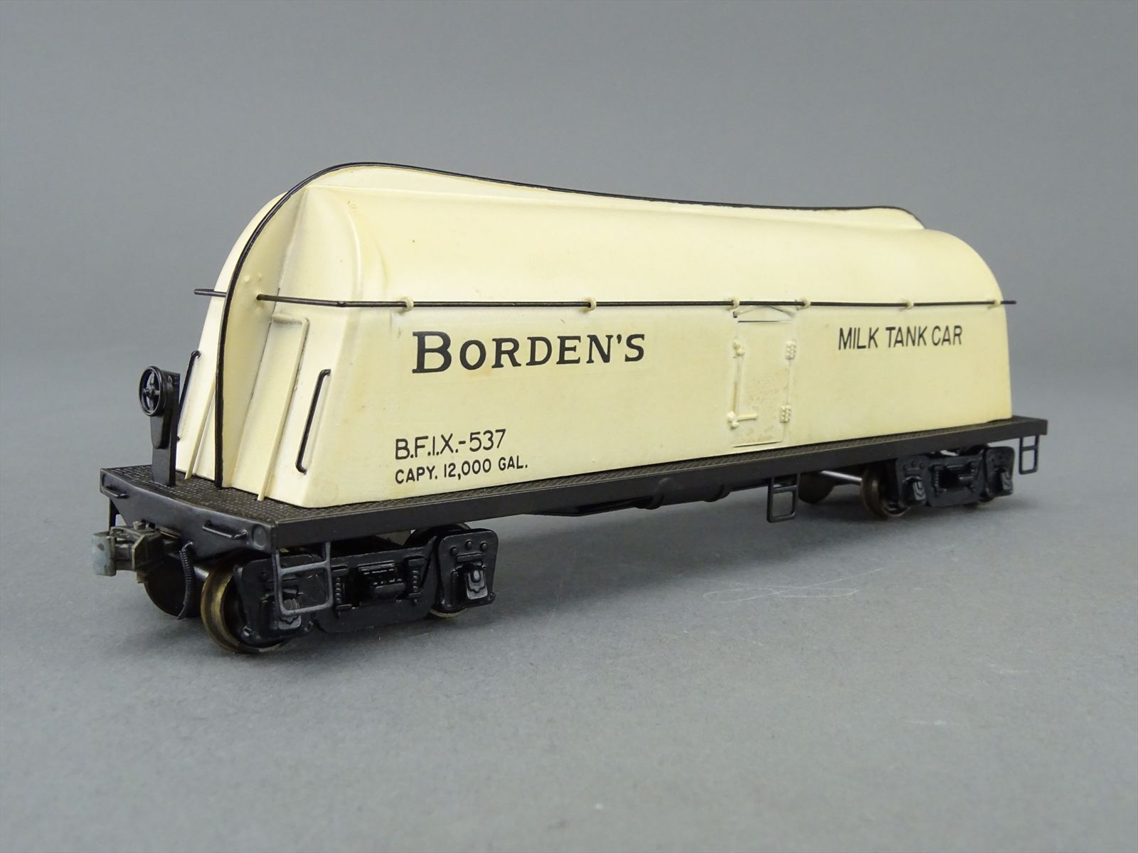 HO Brass Model - NPP BFIX Borden's 12,000 Gallon Milk Tank Car w/ Fin ...