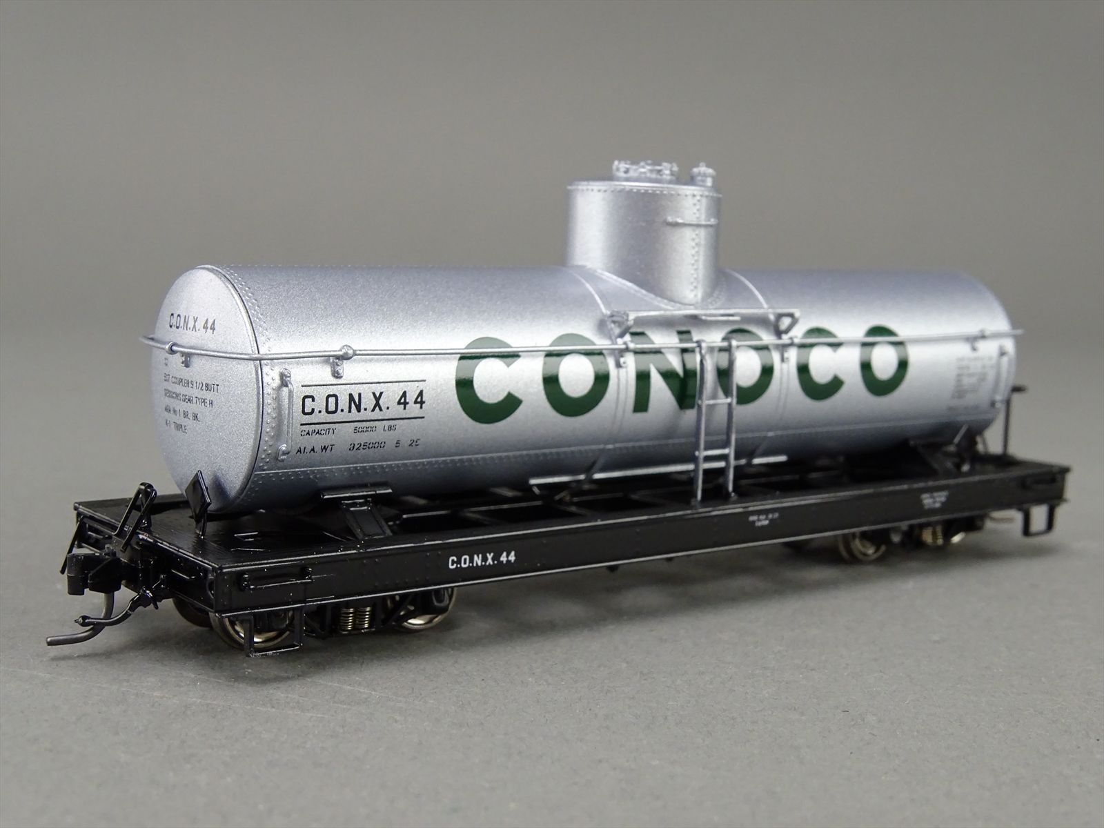 HOn3 Brass Model - DP 3075.1 CONX Conoco Tank Car #44 Wide Dome - F/P ...