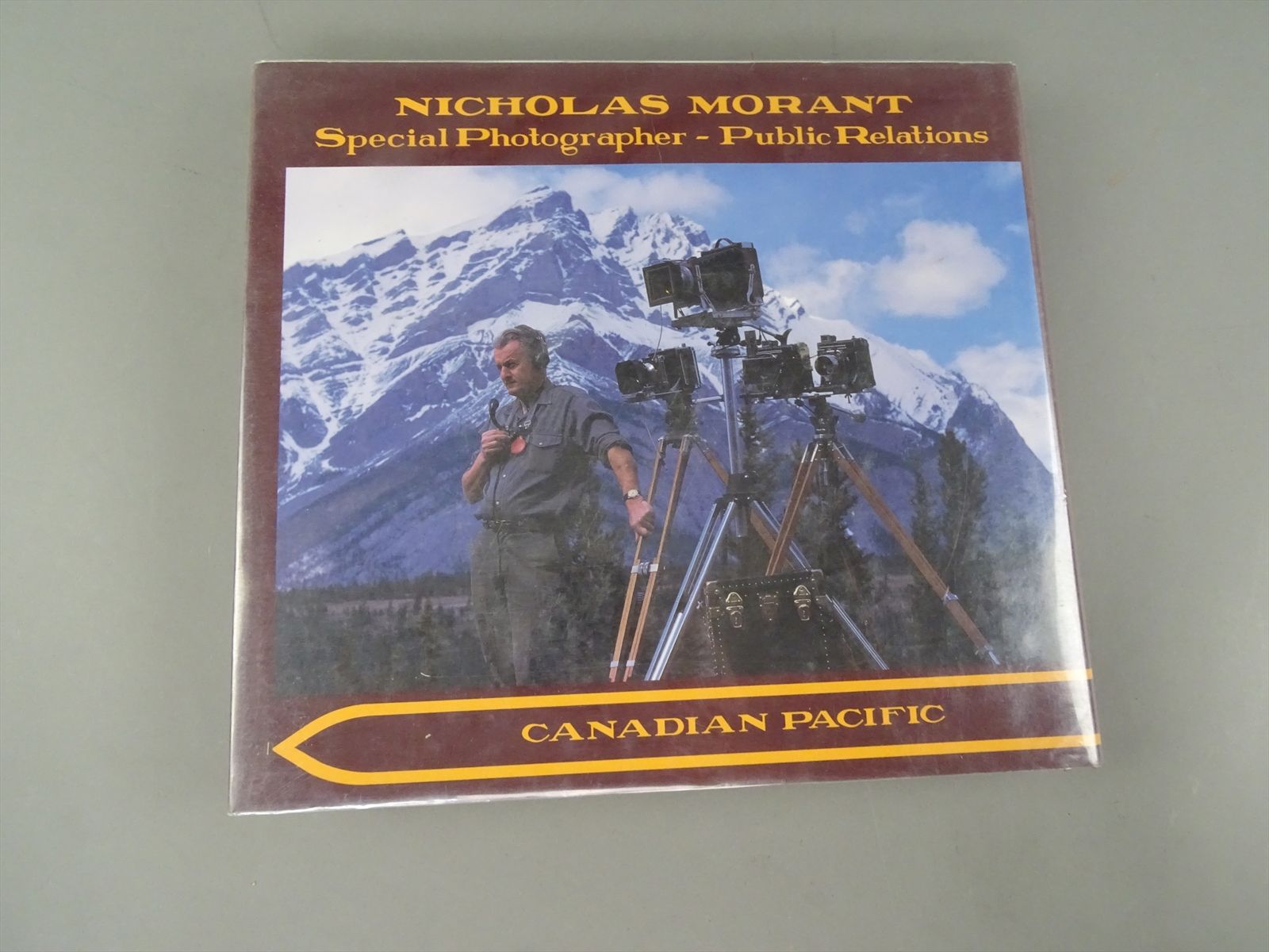 Railroad Book - Nicholas Morant's Canadian Pacific - J.F. Garden