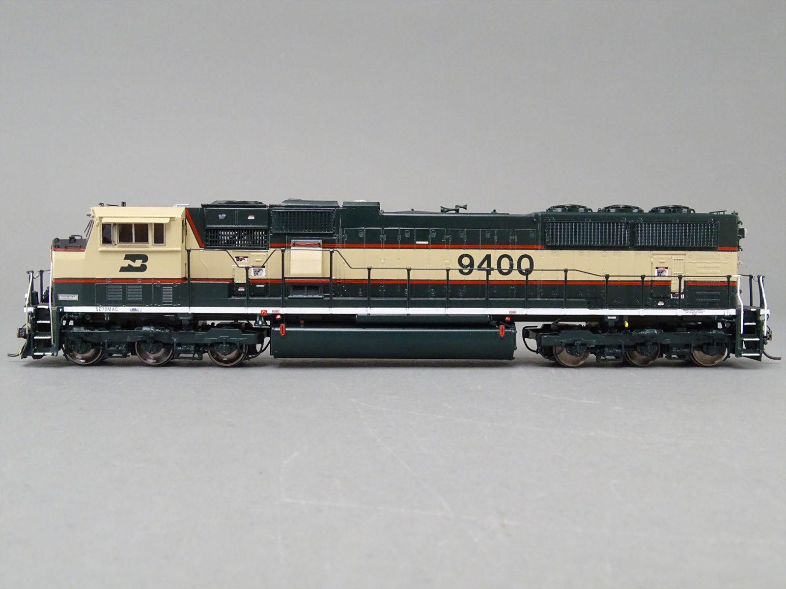 HO Brass Model - OMI 7900.1 BN Burlington Northern SD70MAC City of Fort ...