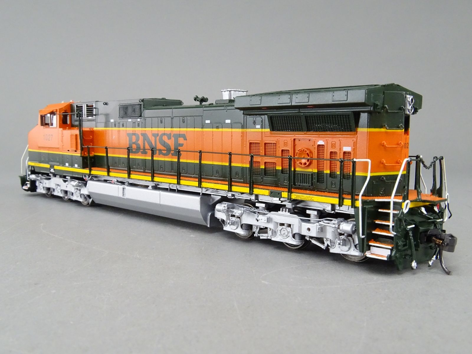 HO Brass Model - OMI 6528.1 BNSF Burlington Northern Santa Fe C44-9W #1027 - F/P - 1997 Run - Ajin