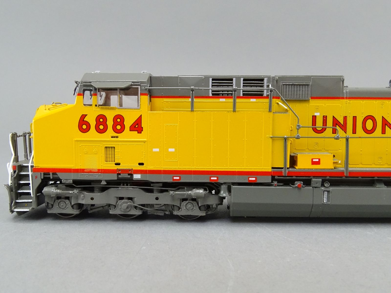 HO Brass Model - OMI 6556.1 UP Union Pacific AC4400CW #6884 - F/P - 1996 Run - Ajin