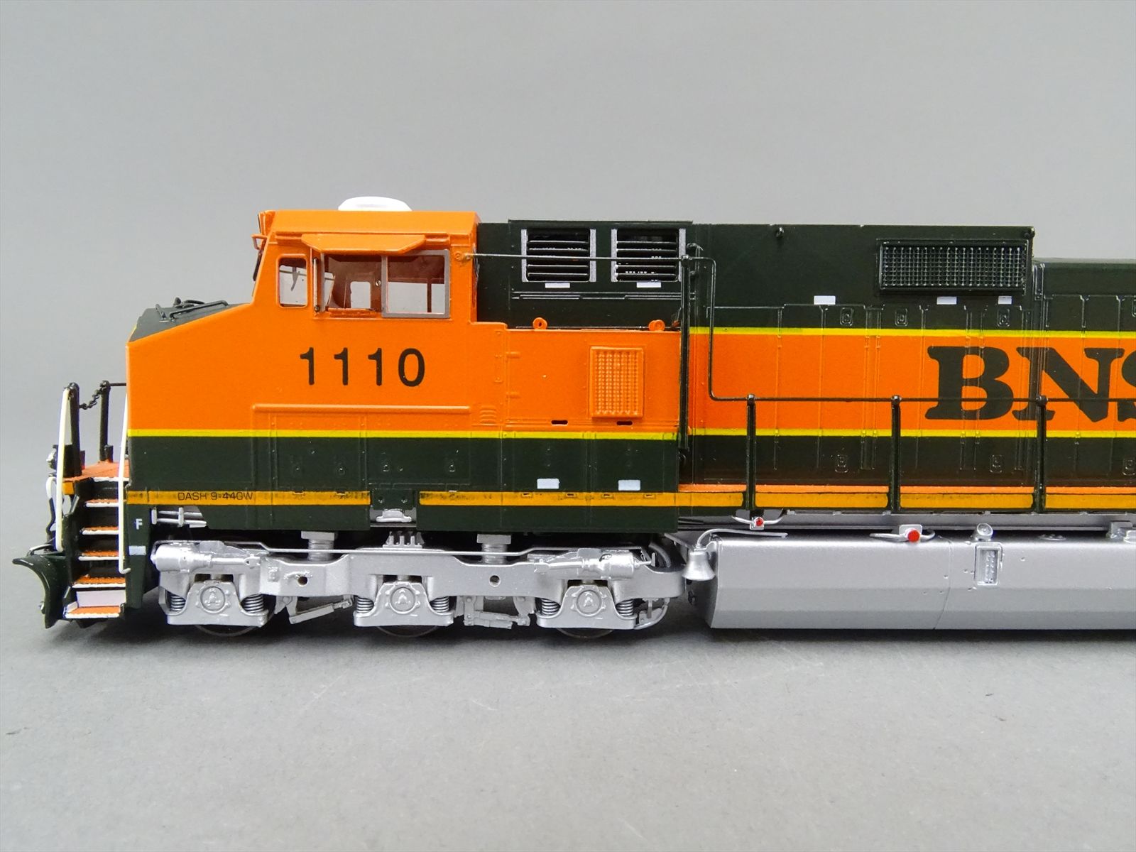HO Brass Model - OMI 6564.1 BNSF Burlington Northern Santa Fe C44-9W #1110 - F/P - 1997 Run - Ajin