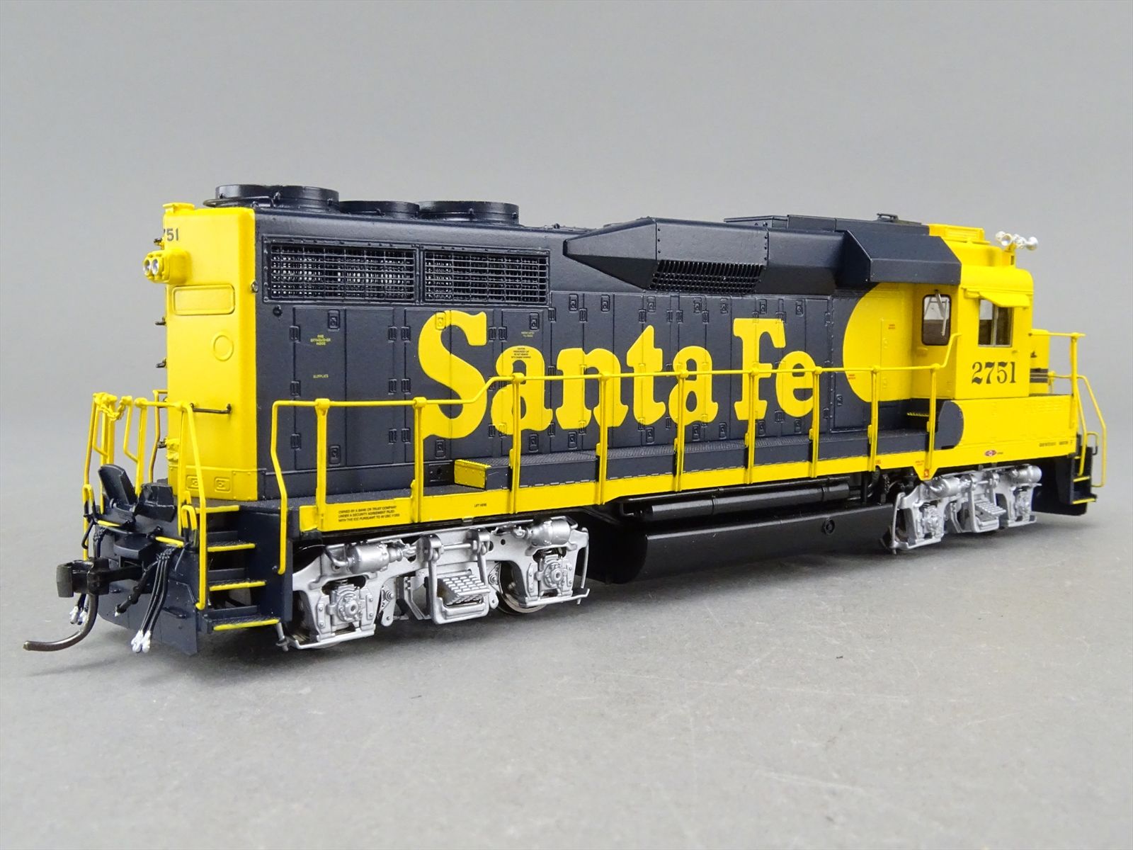 HO Brass Model - OMI AA-1086-1 AT&SF Santa Fe GP-30U #2571 - F/P - 2006 ...