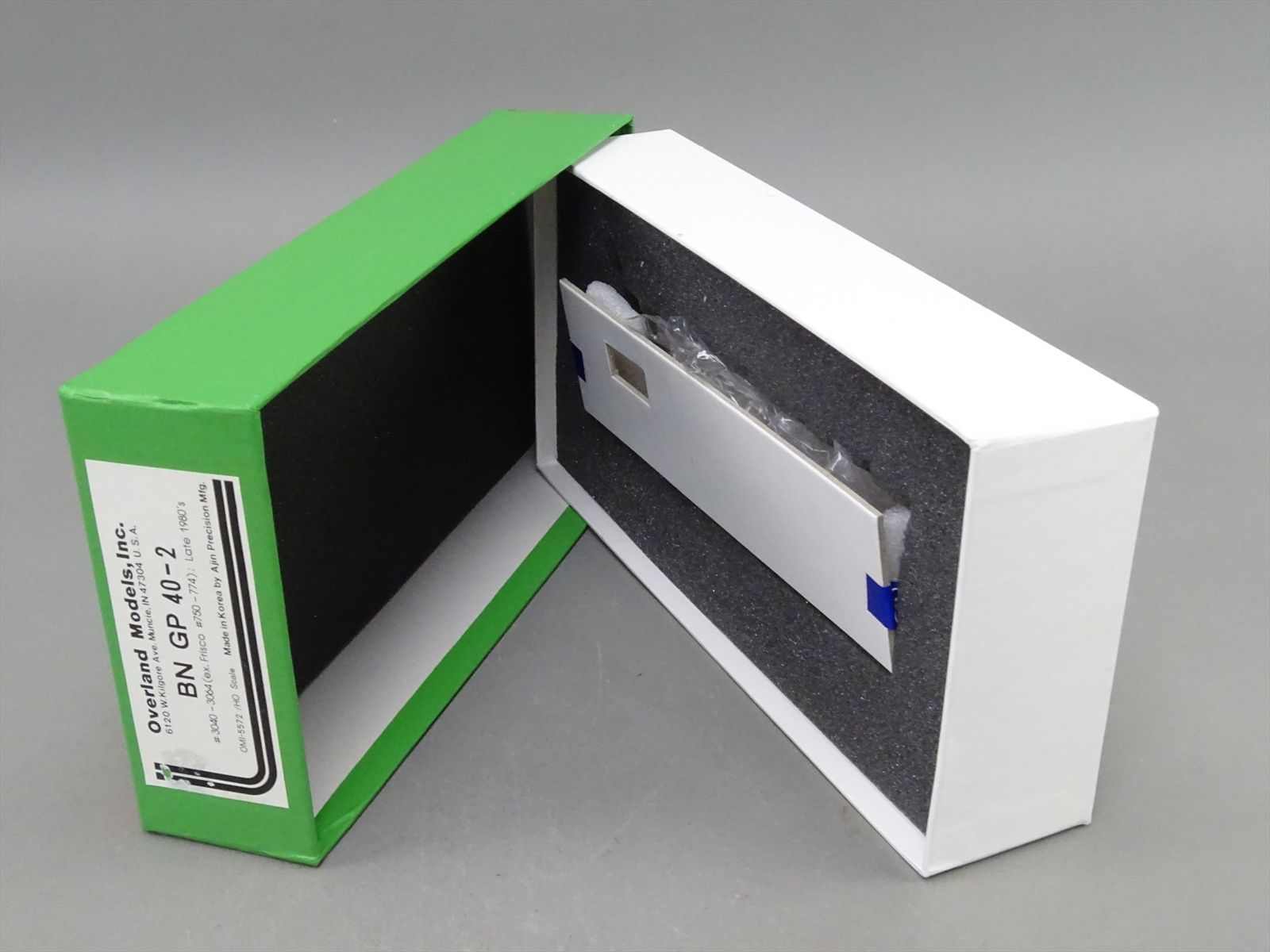 HO Brass Model - OMI 5572 BN Burlington Northern GP40-2 #3040 - 3064 Late 1980's - Unpainted ...