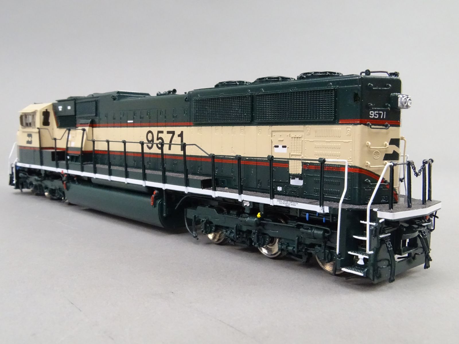 HO Brass Model - OMI 6600.1 BN Burlington Northern SD70MAC #9571 - F/P ...
