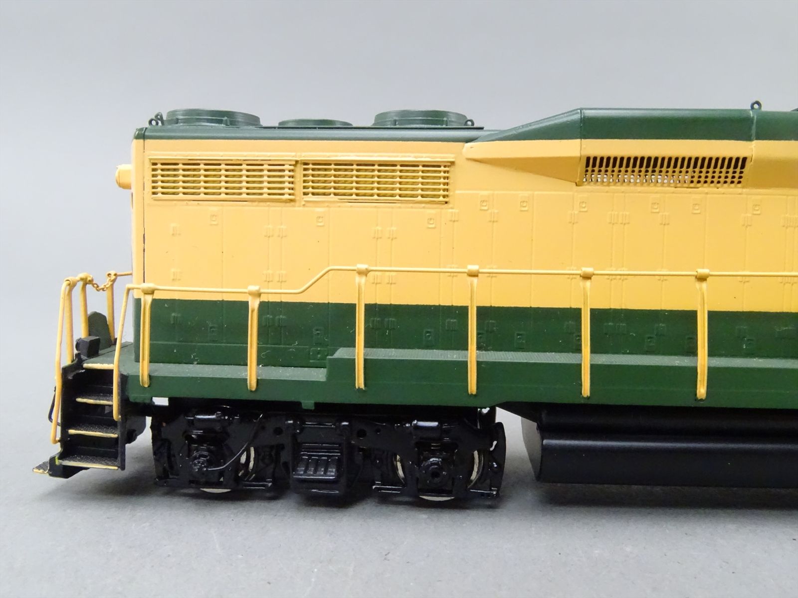 HO Brass Model - Oriental RDG Reading GP30 Phase I Low Hood 2250HP - F ...