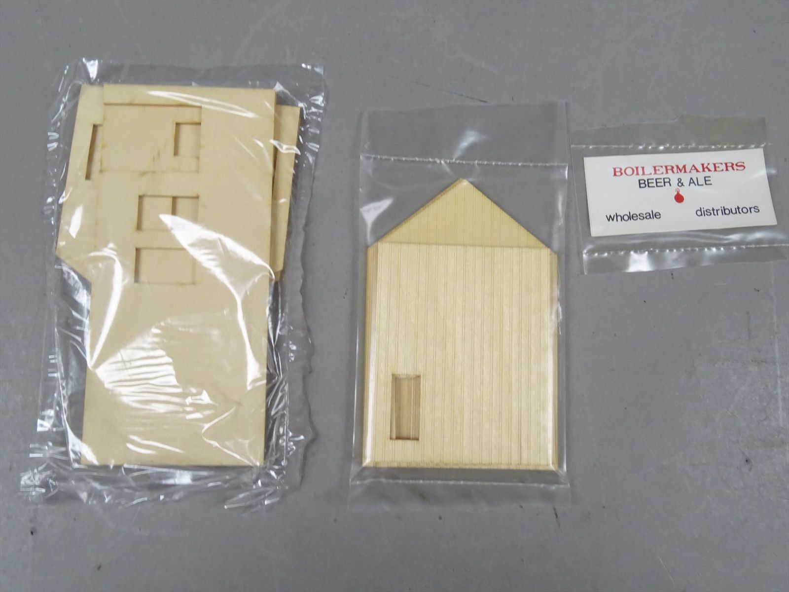 HO Unassembled Craftsman Kit - Imagineering #001 Boilermakers - AS ...