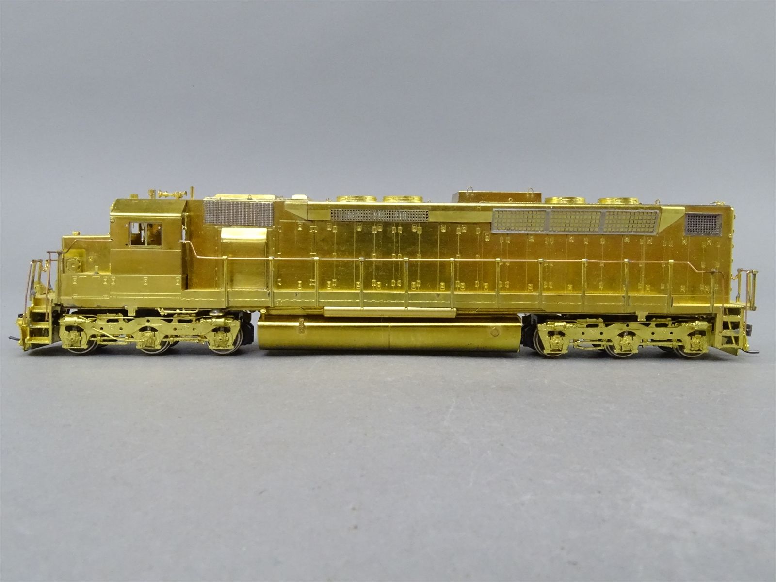 HO Brass Model - OMI 5780 GN Great Northern SDP45 - Unpainted - 1990 ...