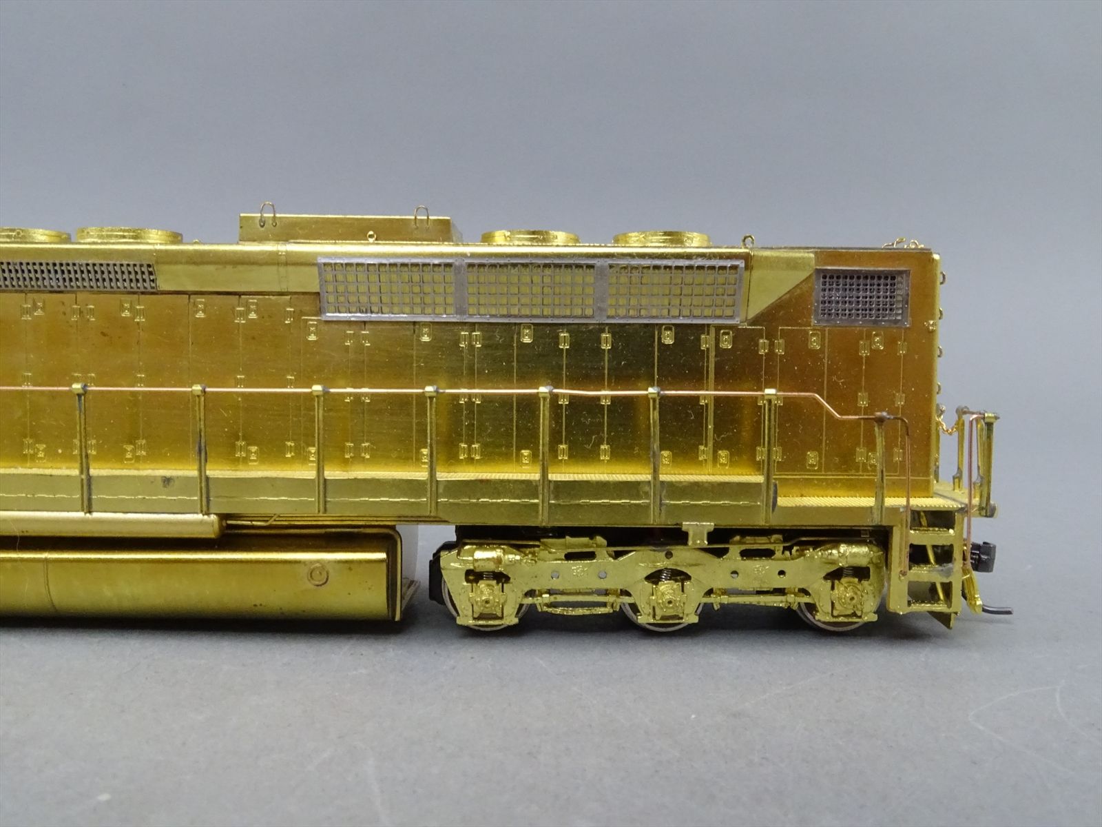 HO Brass Model - OMI 5780 GN Great Northern SDP45 - Unpainted - 1990 ...