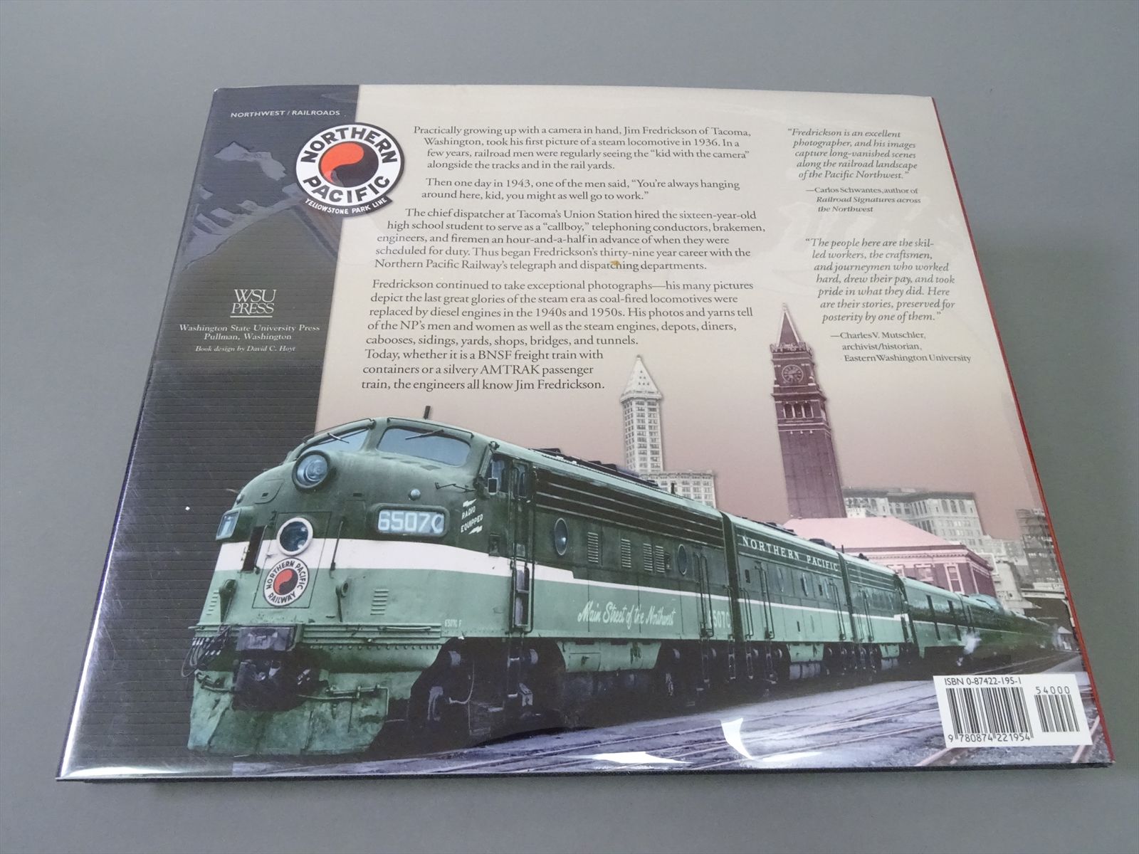 Railroad Book - Railroad Shutterbug: Northern Pacific - Jim Fredrickson - 160 pages