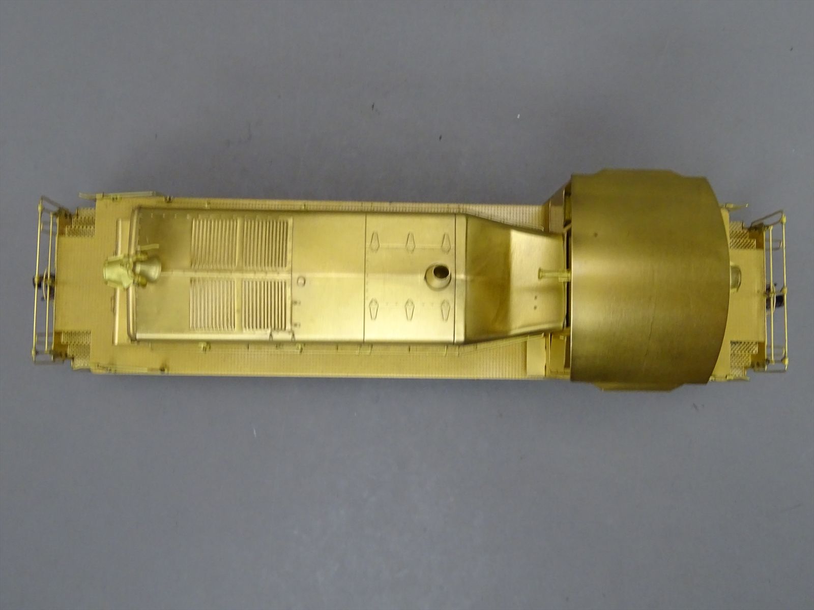 O Brass Model - Oriental EMD SW-1 Switcher 600HP Phase II - Unpainted ...