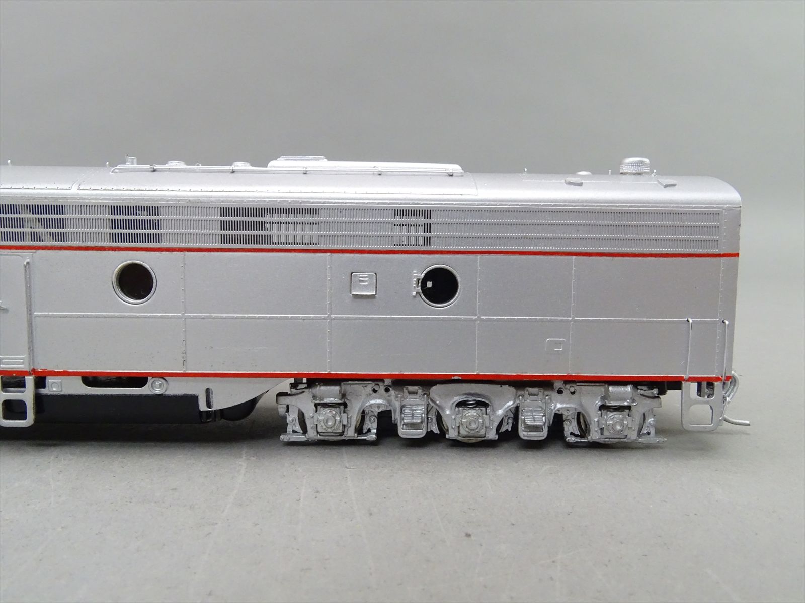 HO Scale Brass - Oriental Limited EMD E8 E8A 2250HP CB&Q #9977 - Custom ...