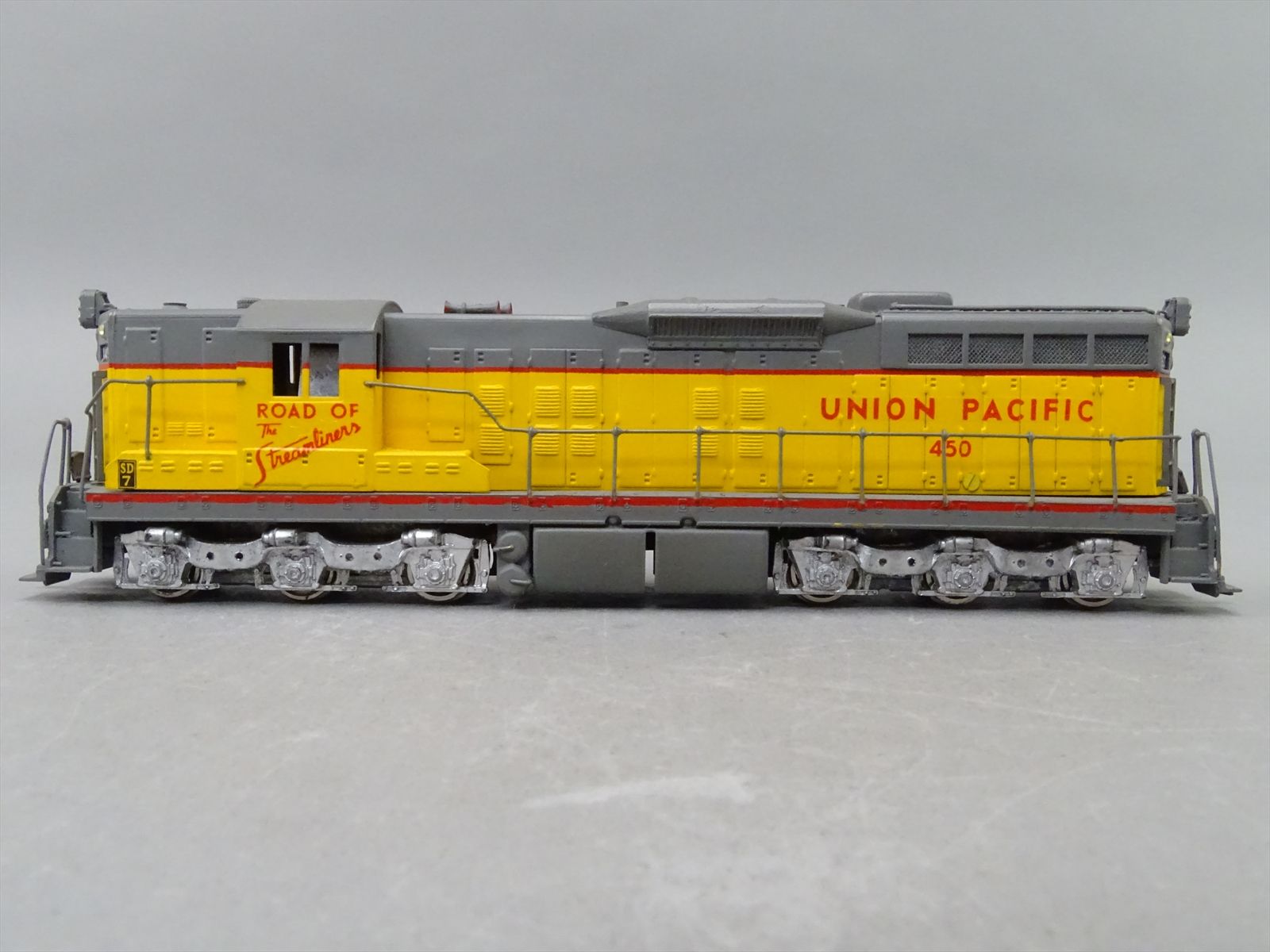 HO Brass Model - PFM UP Union Pacific EMD SD-9 as SD& Diesel #450 ...