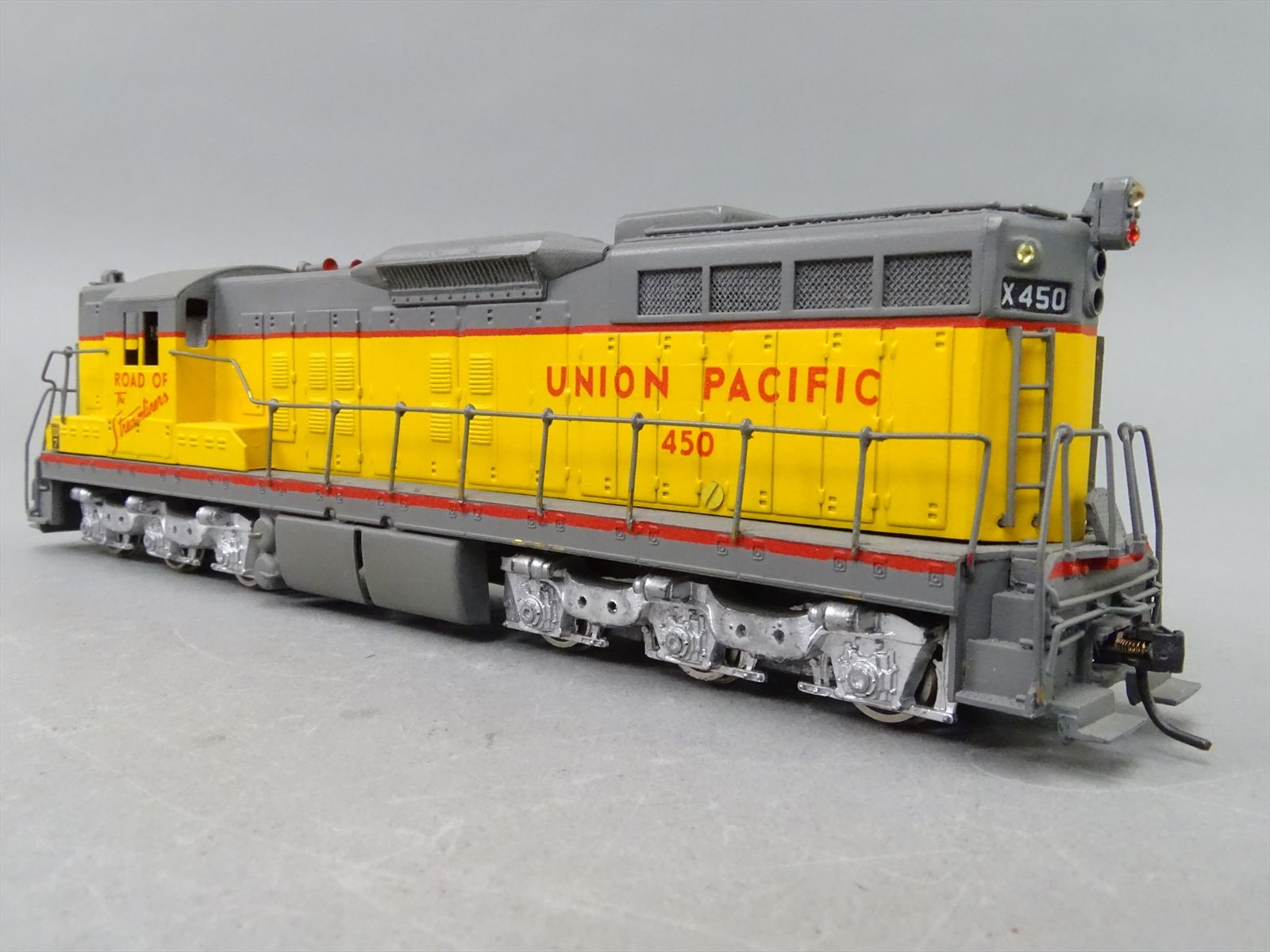 HO Brass Model - PFM UP Union Pacific EMD SD-9 as SD& Diesel #450 ...