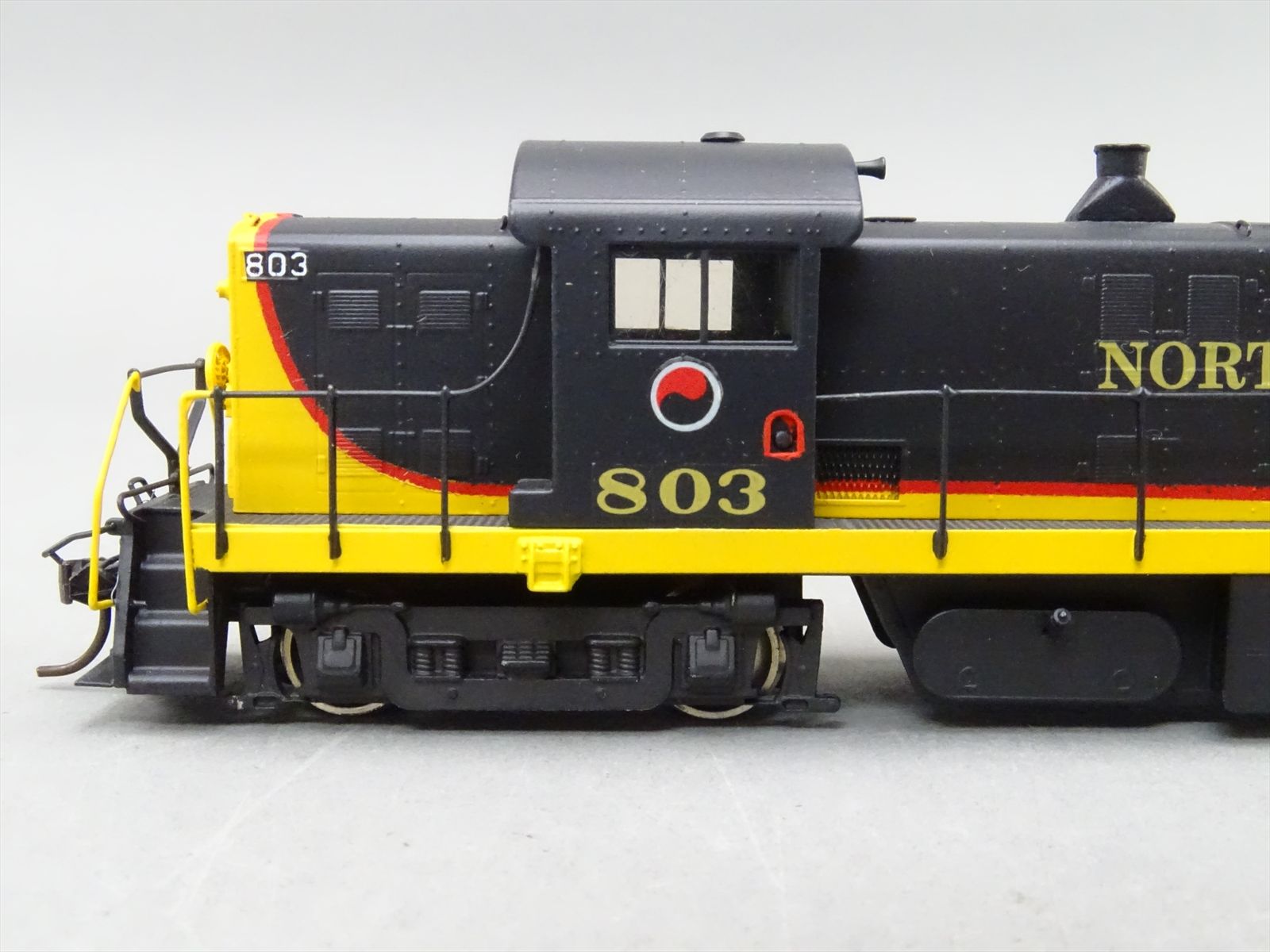 HO Brass Model - ALCO D-106 NP Northern Pacific RS-1 #803 - Custom - 1977 Run Kumata